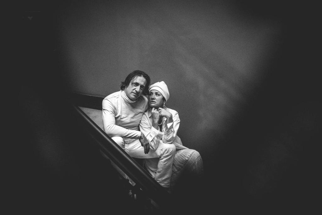 Bill Eisenring’s REVIEW of Love Letters by A.R. Gurney, translated and ...